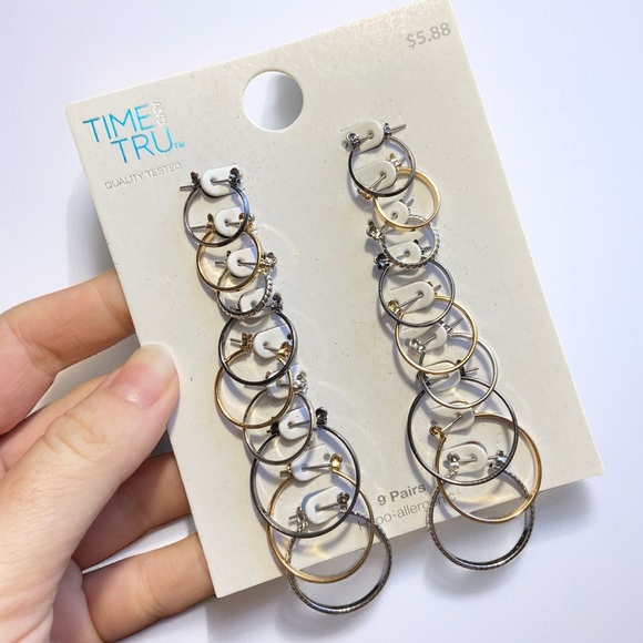 Time and Tru | Jewelry | 7 For 5 Nwt Time And Tru Hoop Earrings Set Cc ...
